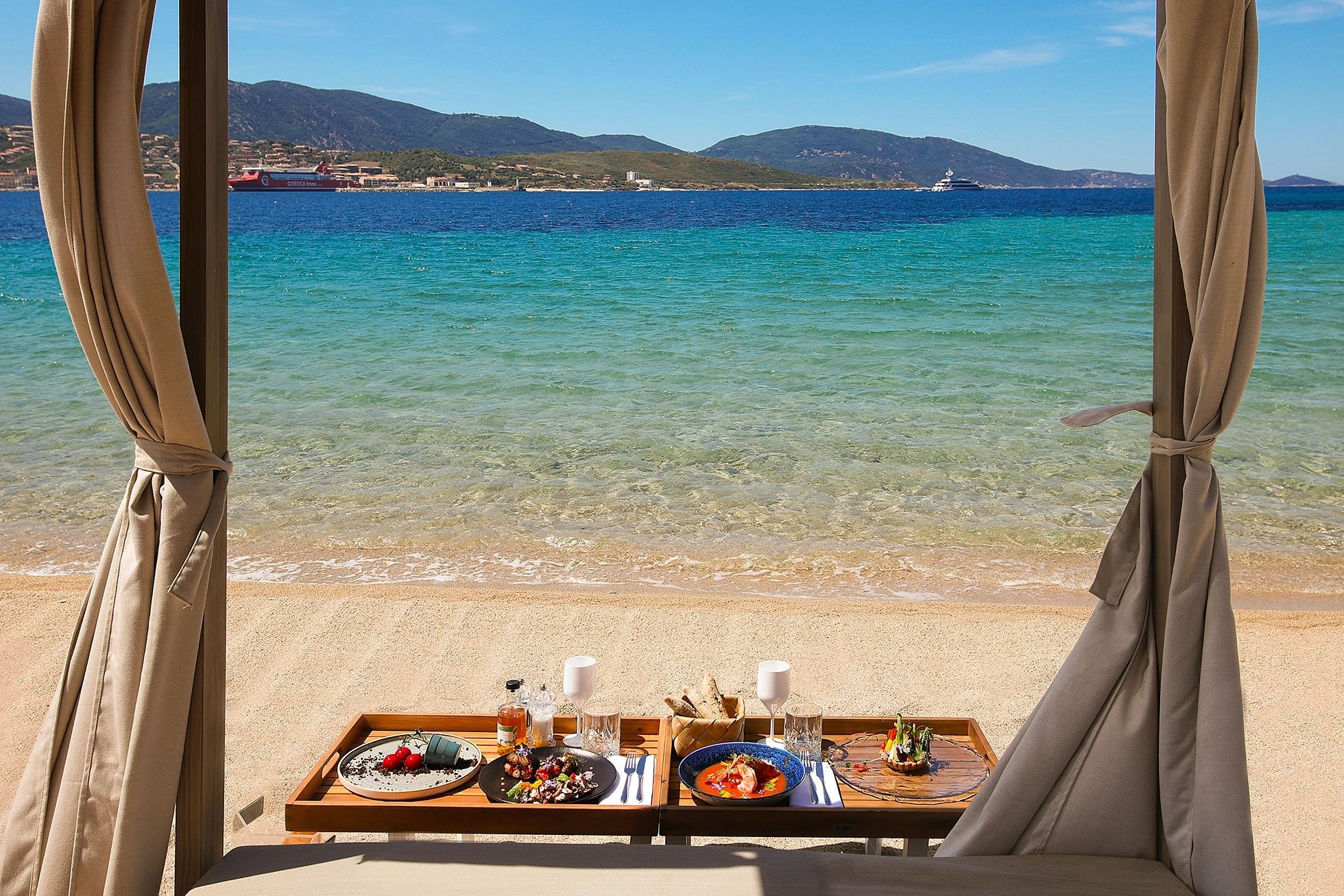 La Paillote – Restaurant en bord de mer en Corse du Sud